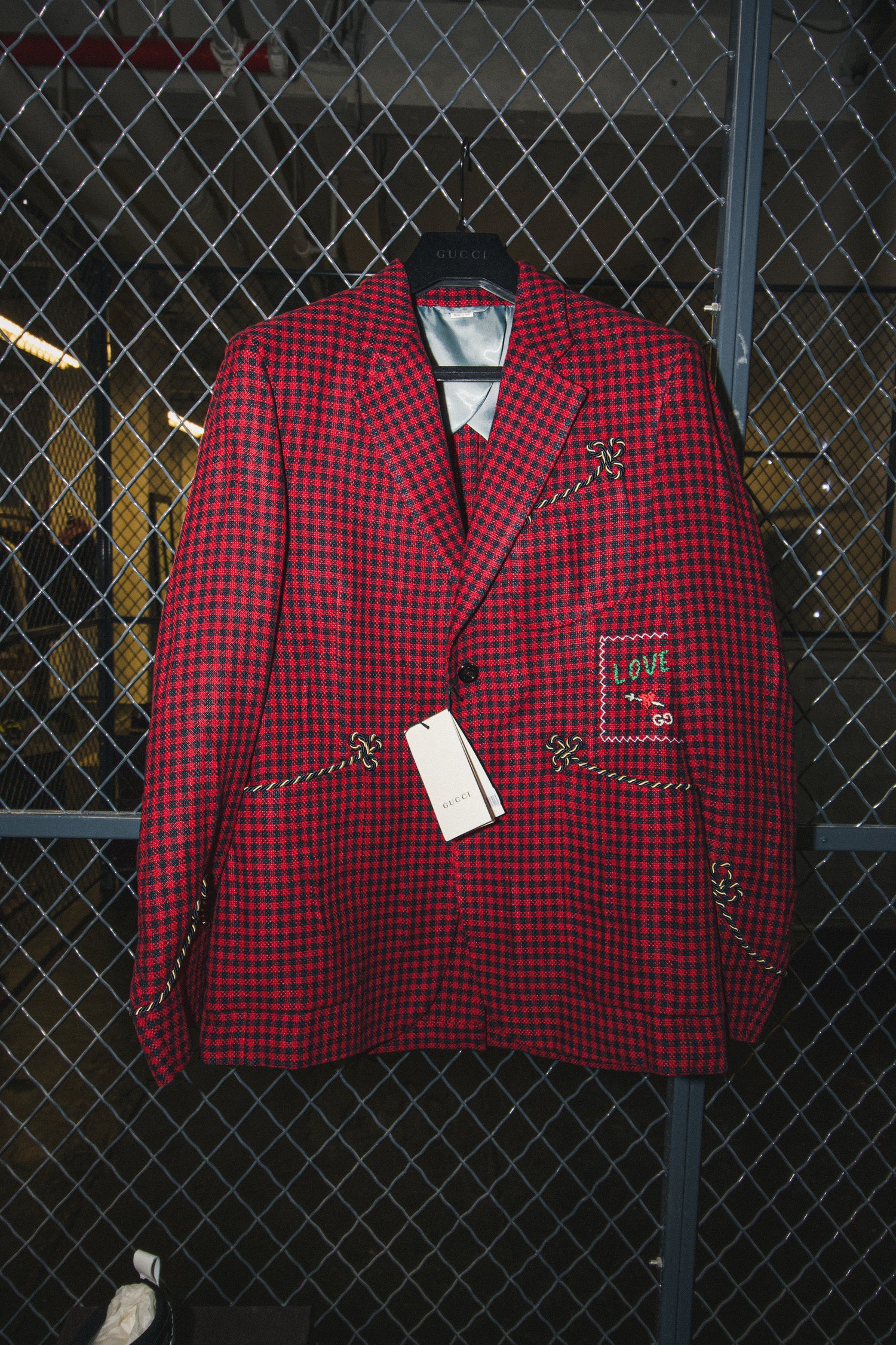 "Bringing Back the Bold: The Iconic 1970s Gucci Jacket" – madunder